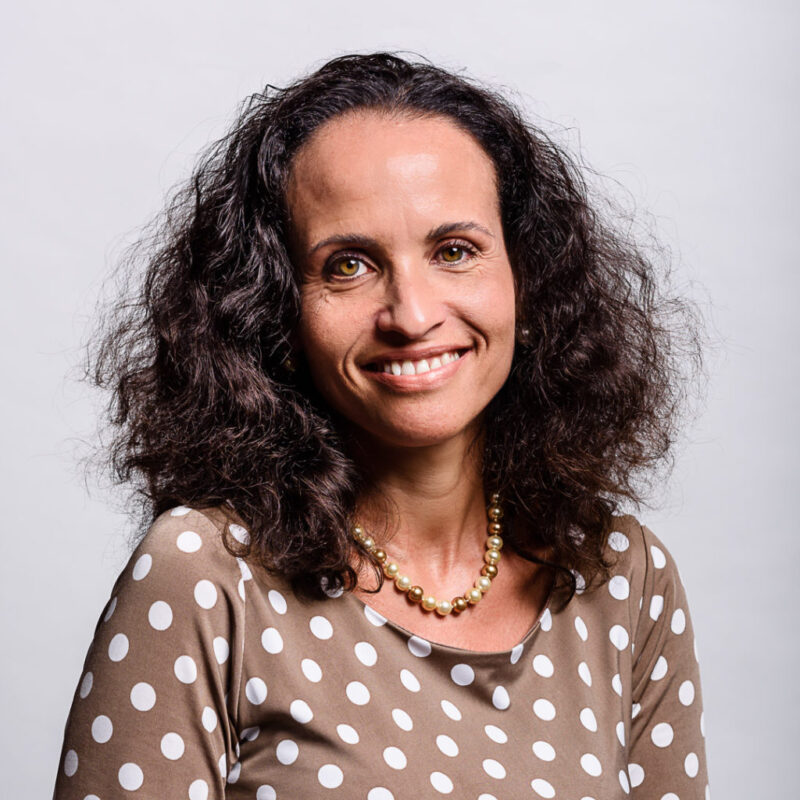 Maītre Sylvie CALIXTE - Annuaire des avocats - Barreau de Martinique